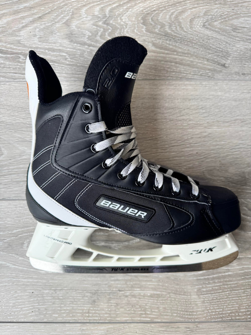 Nike Bauer Flexlites – Rare Skates
